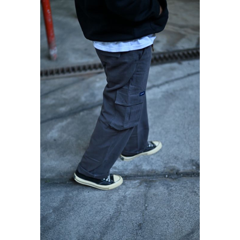 Jual LP CARGO ABU | Shopee Indonesia