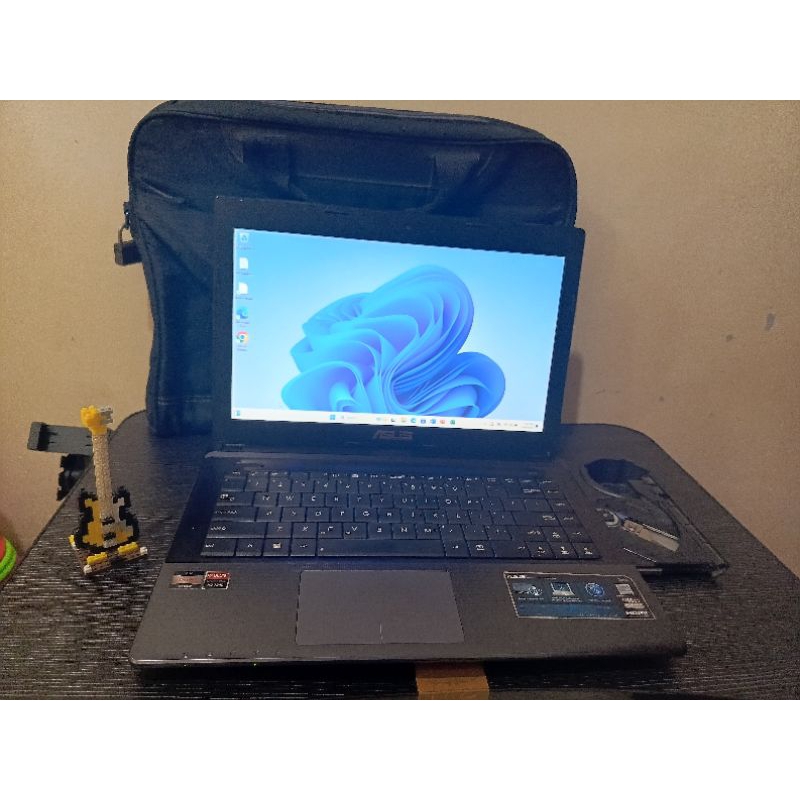 Jual Laptop ASUS RAM 4 GB SSD 120 GB | Second | Normal !!! | Shopee ...