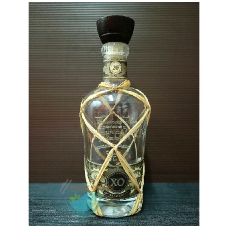 Jual botol bekas miras plantation xo / botol antik / botol pajangan | Shopee Indonesia