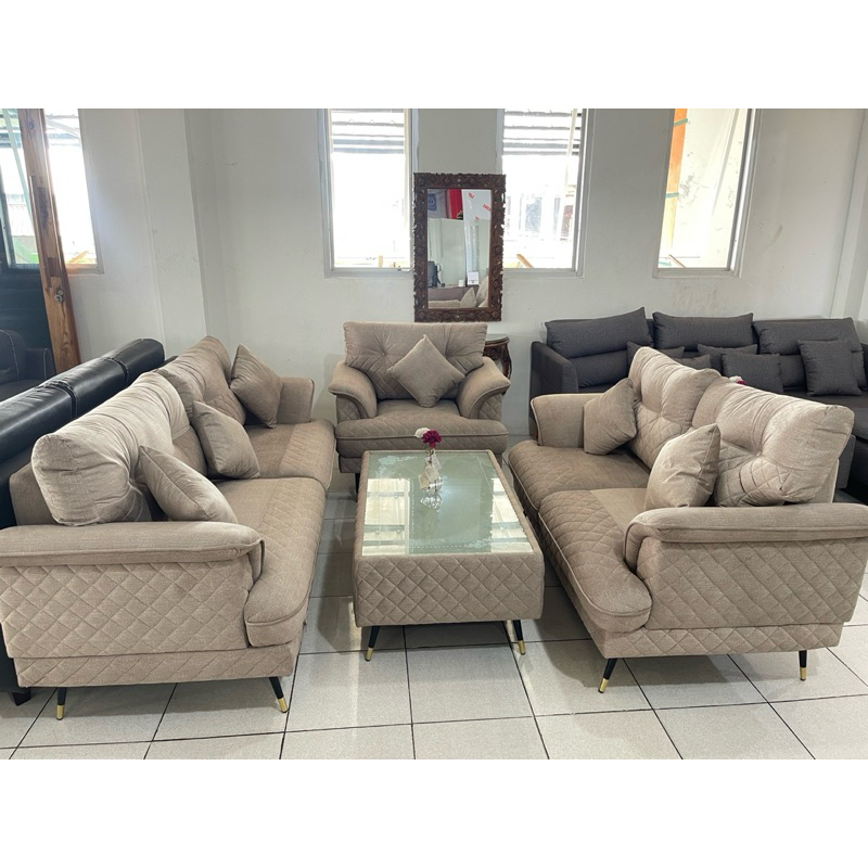 Jual Sofa Chanel 321 - Sofa ruang tamu minimalis - Set Sofa elegan | Shopee Indonesia