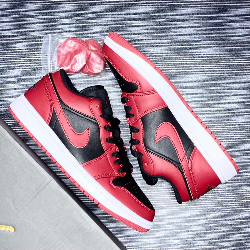 Jual AJ1 Low Reverse Bred (2020) 100% Original Material | Shopee Indonesia