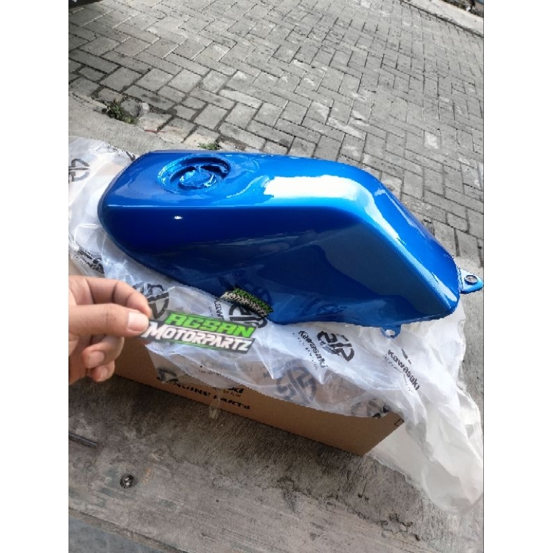 Jual Tangki ninja 150 R SS biru Original Kawasaki | Shopee Indonesia