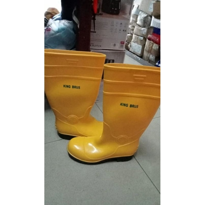 Jual SEPATU SAFETY BESI KING BRUS / RUBBER SHOES YELLOW SEPATU KERJA ...