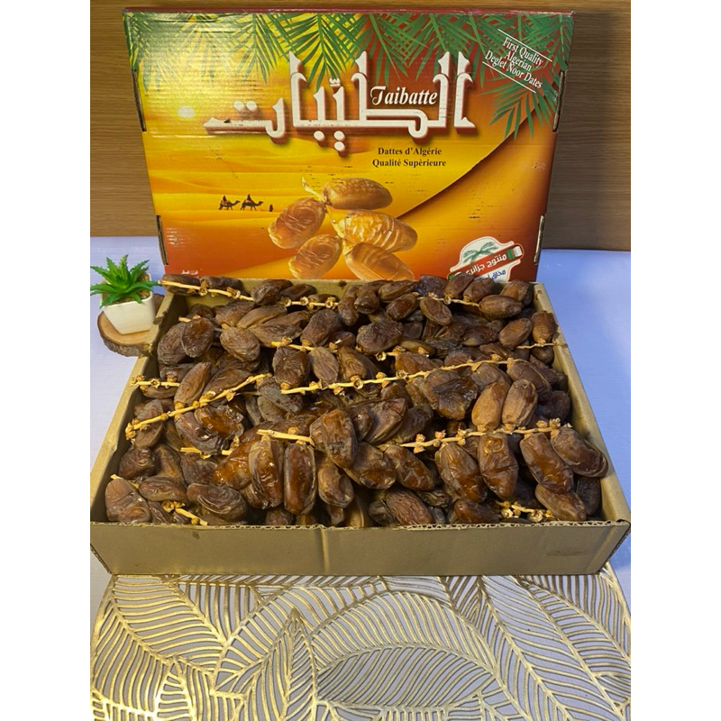 Jual Kurma tangkai tunisia fresh 5kg kurma tangkai oleh oleh haji dan ...