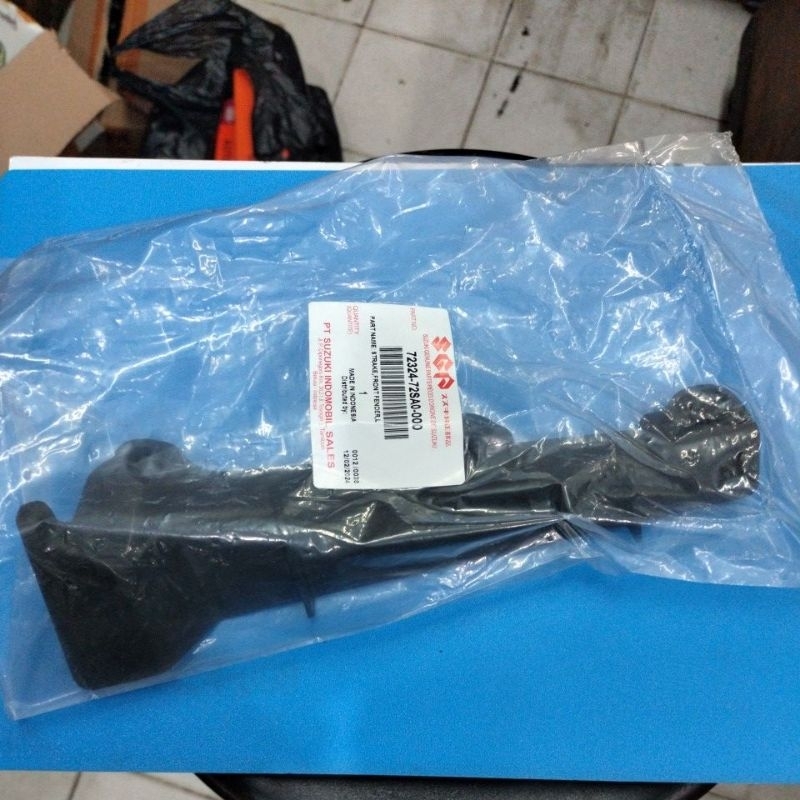 Jual Strake Front Fender All New Ertiga XL7 | Shopee Indonesia