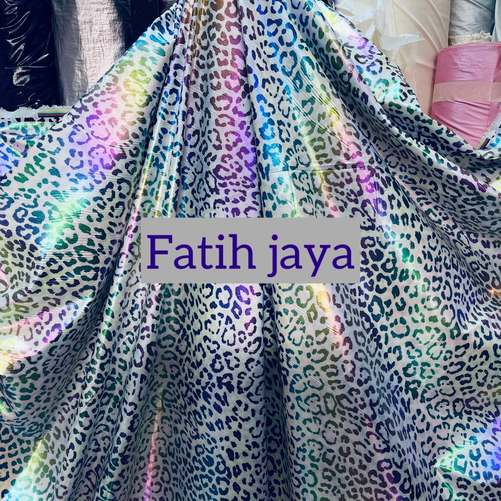 Jual Kain Hologram Motif macan Holo Glossy coating cocok untuk tas ...