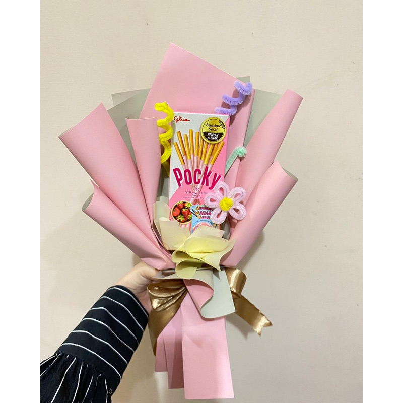 Jual Buket Snack Murah Banjarmasin / Buket wisuda / Hadiah untuk Bestie ...