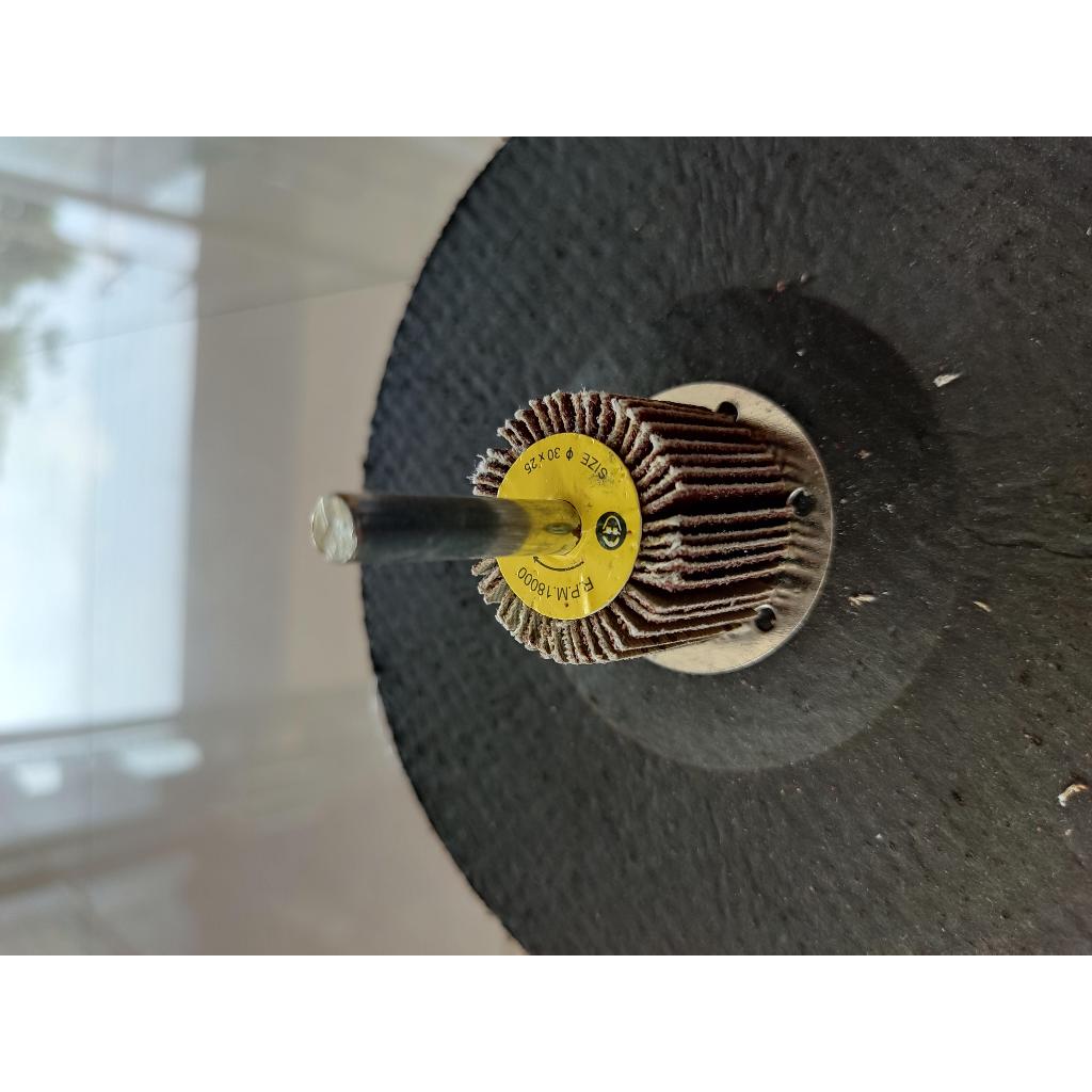 Jual Flap Wheel Mata Tuner Gerinda Amplas Rotary fan grinder baru 30*25 ...
