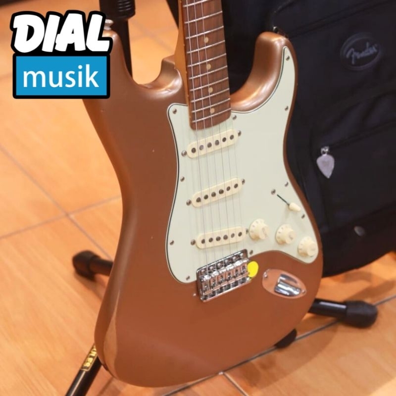 Jual Fender Vintera Road Worn 60s Stratocaster Pauferro FB Firemist ...
