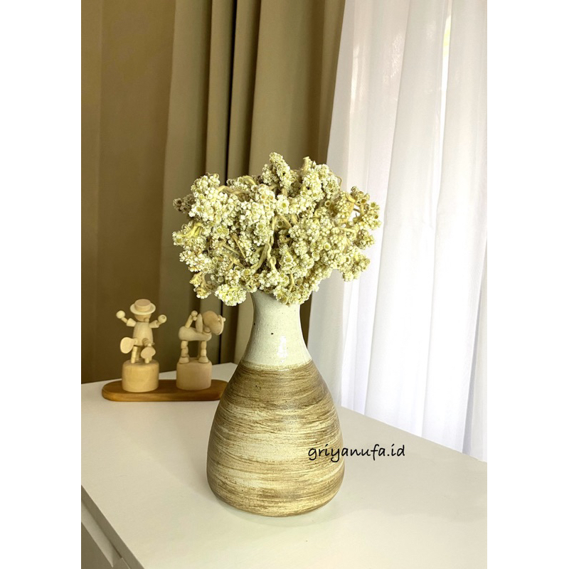 Jual Vas Bunga Aesthetic Keramik 001 [griyanufa.id] | Shopee Indonesia
