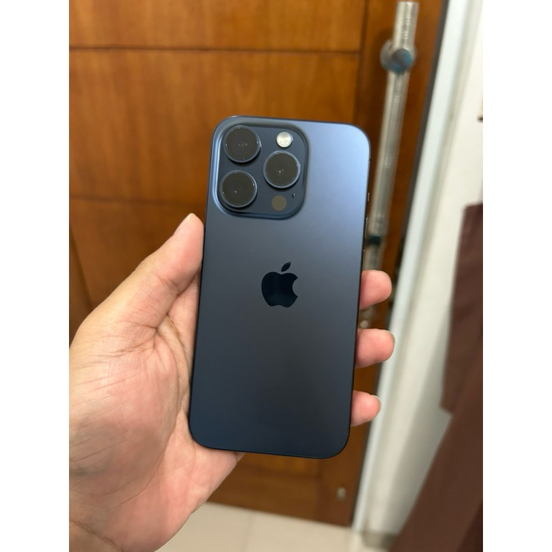 Jual iPhone 15 Pro iBox resmi fullset mulus | Shopee Indonesia