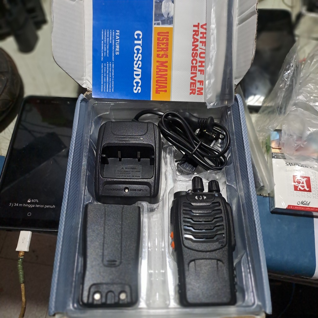 Jual Ht Bf888s Bf-888 s Uhf Baofeng Bjh Comtech sama saja Kondisi baru ...