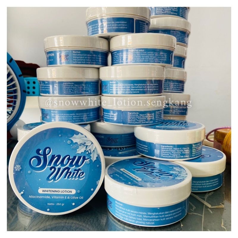 Jual snowwhite | Snow White Lotion | whitening body lotion Viral Tiktok ...