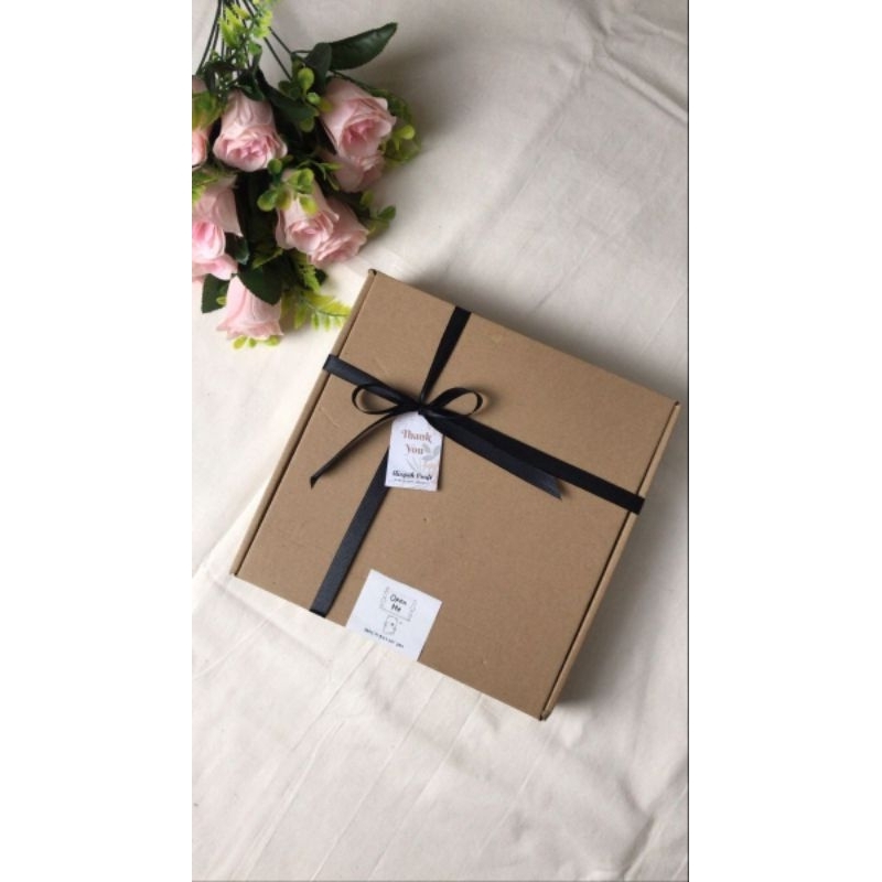 Jual Packing khusus box untuk kado (free kartu ucapan) | Shopee Indonesia