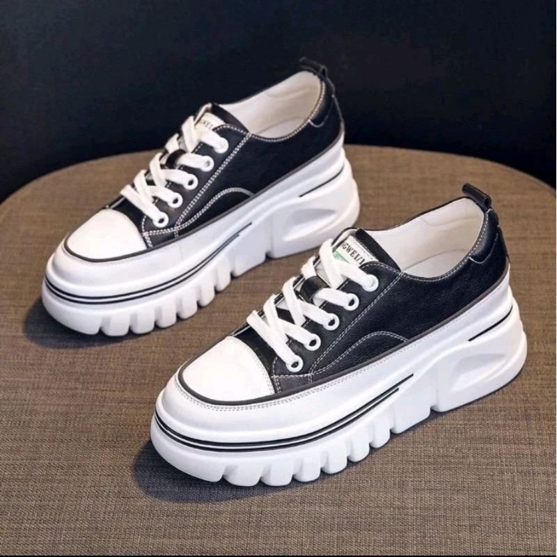 Jual Sepatu Sneakers Wanita Terbaru Sepatu Wanita Kekinian Sepatu ...