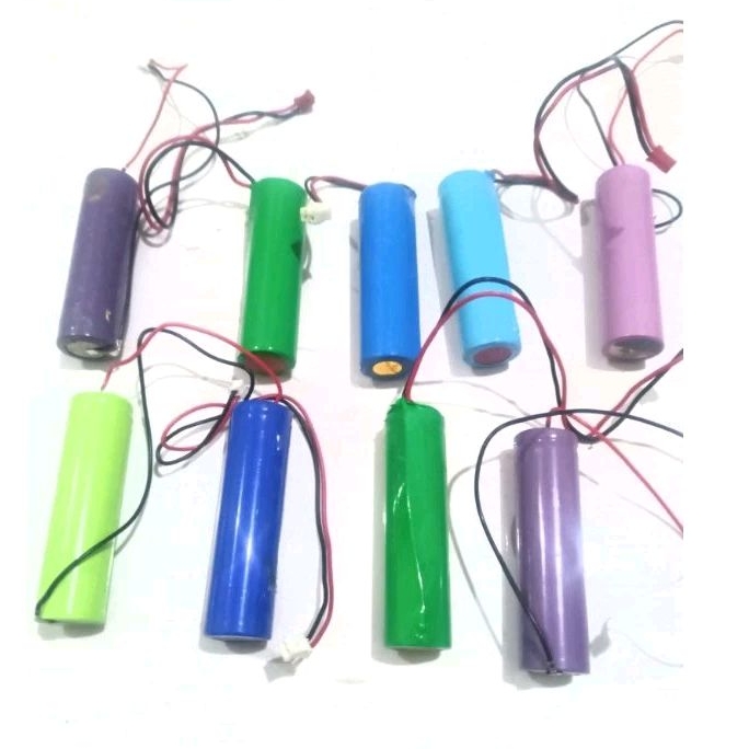 Jual Baterai 18650 plus soket 3,7 volt 1200 - 1800 mah ( perlu di cas ...