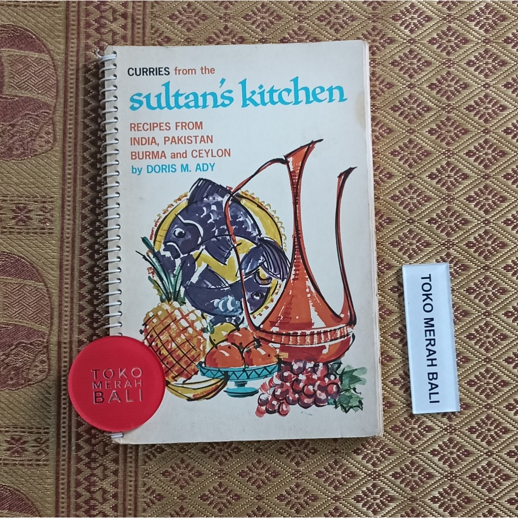 Jual Edisi 1974 buku resep kari legendaris Curries from the Sultan’s Kitchen Curry Recipes from ...