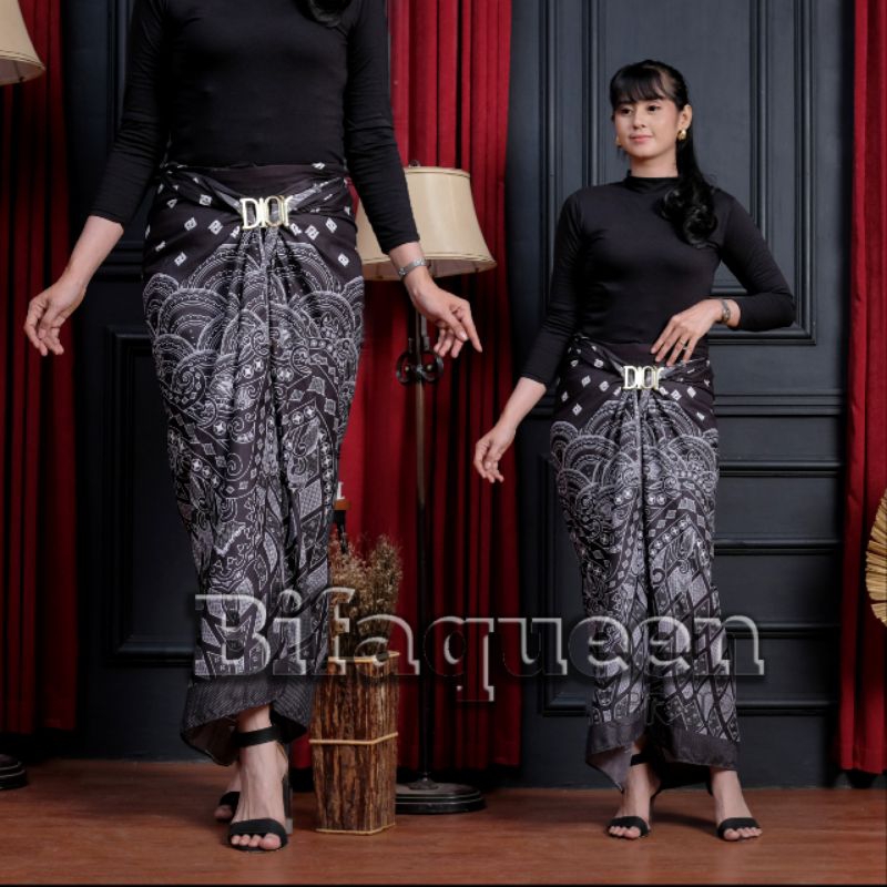 Jual Rok lilit batik modern, Rok lilit motif G kecil, Rok lilit bawahan ...