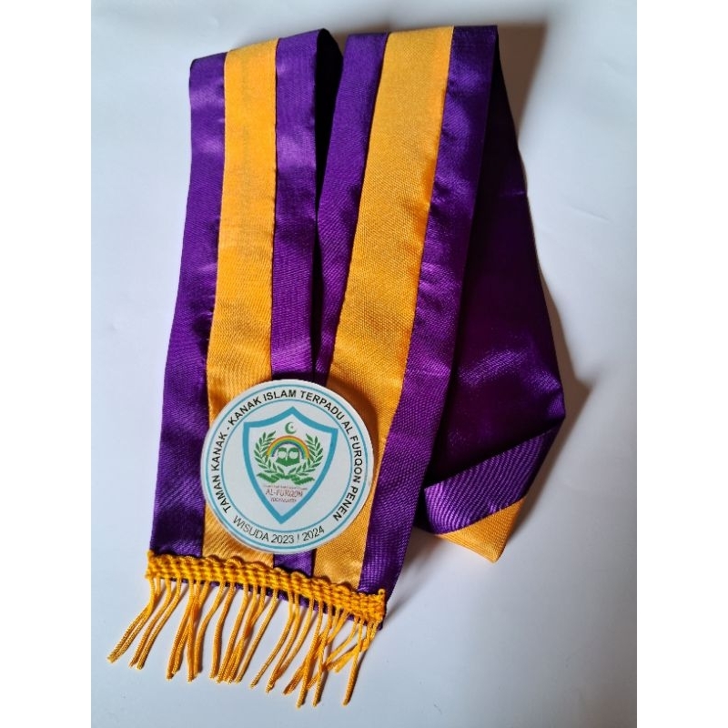 Jual Samir Medali bahan Akrilik kain Peles | Medali Wisuda | Medali ...