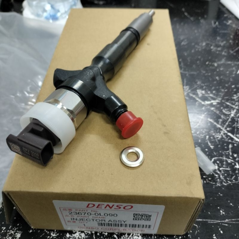 Jual Nozzle Injektor Injector Toyota Hilux Innova Fortuner 2500CC Diesel 2KD (23670-0L090 ...