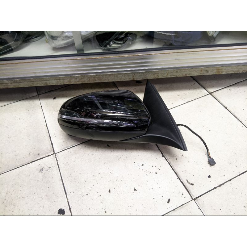 Jual Spion Mercedes Benz mercy C200 2019-2020 kanan original tanpa kaca ...