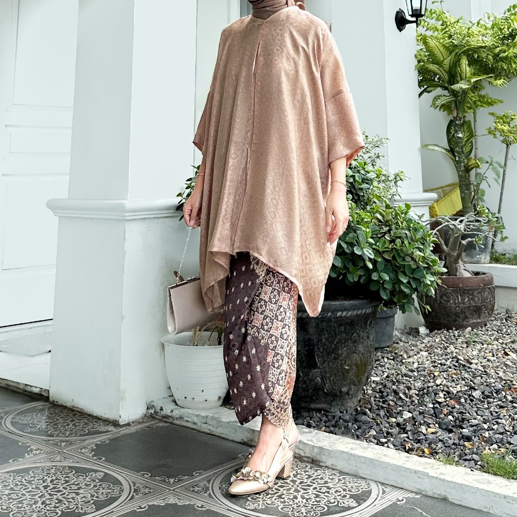 Jual AINUN Set Blouse dan Rok Batik Modern Viscose | Shopee Indonesia