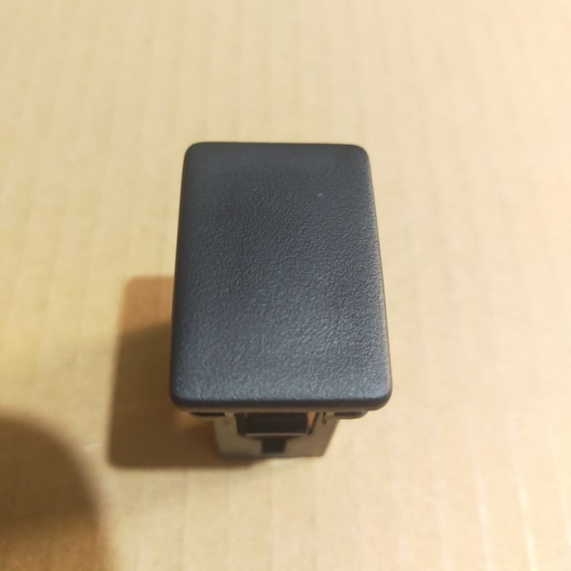 Jual Cover Tutup Lubang Switch Swit Toyota Innova Reborn Fortuner Vrz ...