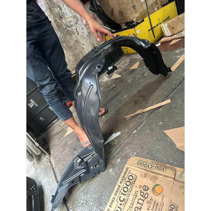 Jual liner fender vios gen 4 vios 2018 up original | Shopee Indonesia