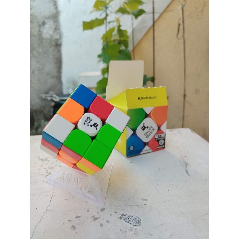 Jual Rubik 3x3 Gan Swift Block Magnetic, (Like New) | Shopee Indonesia