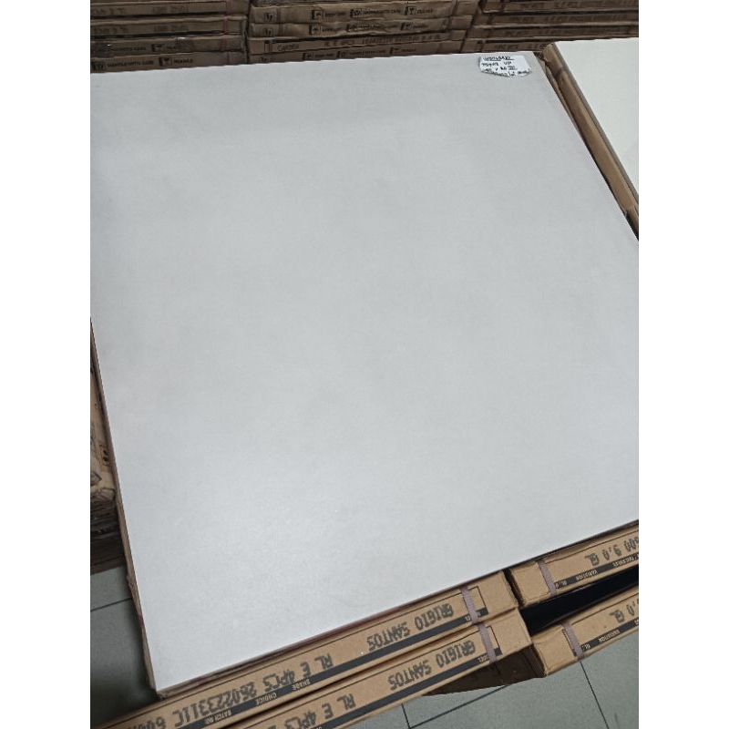 Jual granit indogress Topaz Up 60x60 kw3/ dus /4 lbr | Shopee Indonesia