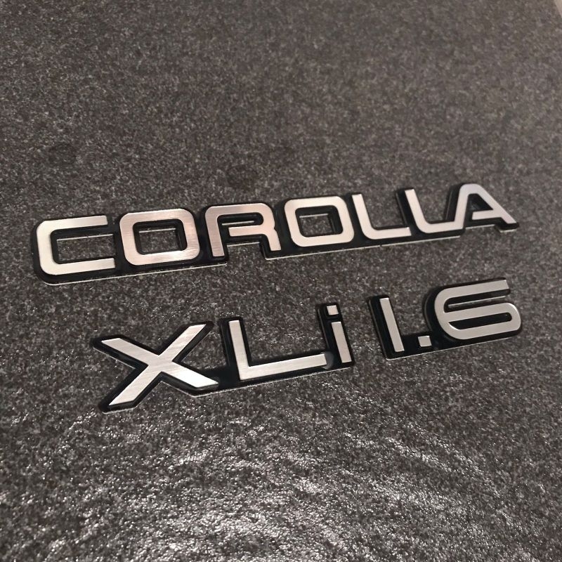 Jual EMBLEM BAGASI SET ALL NEW COROLLA 1.6 XLi HAND MADE | Shopee Indonesia