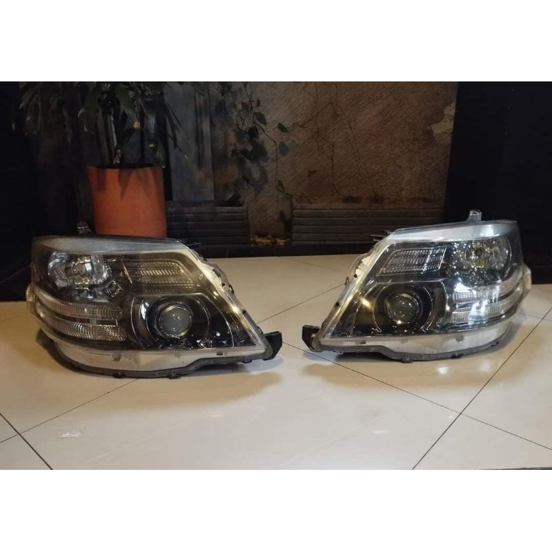 Jual Lampu Headlamp Alphard Gen 1 | Shopee Indonesia