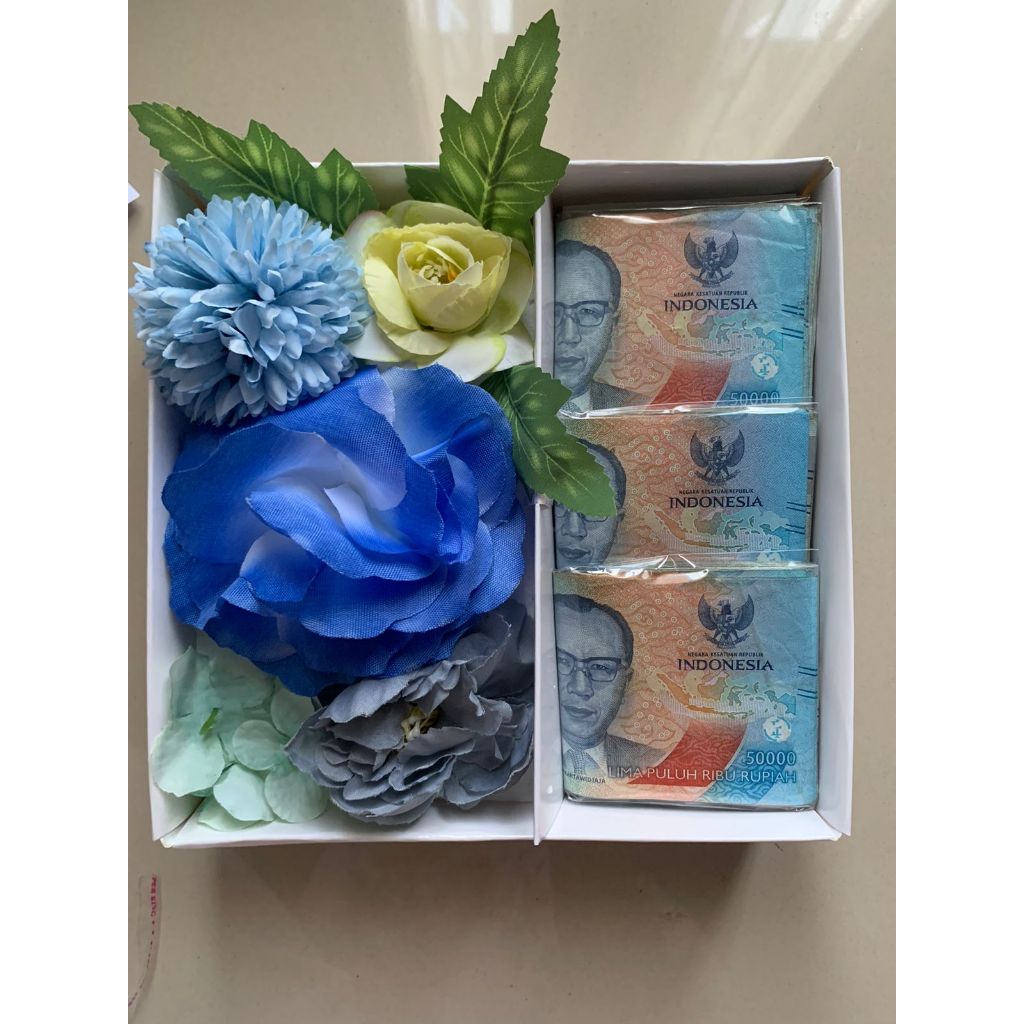 Jual Bucket uang asli isi 1,2jt-1,5jt cocok untuk hadiah ulang tahun ...