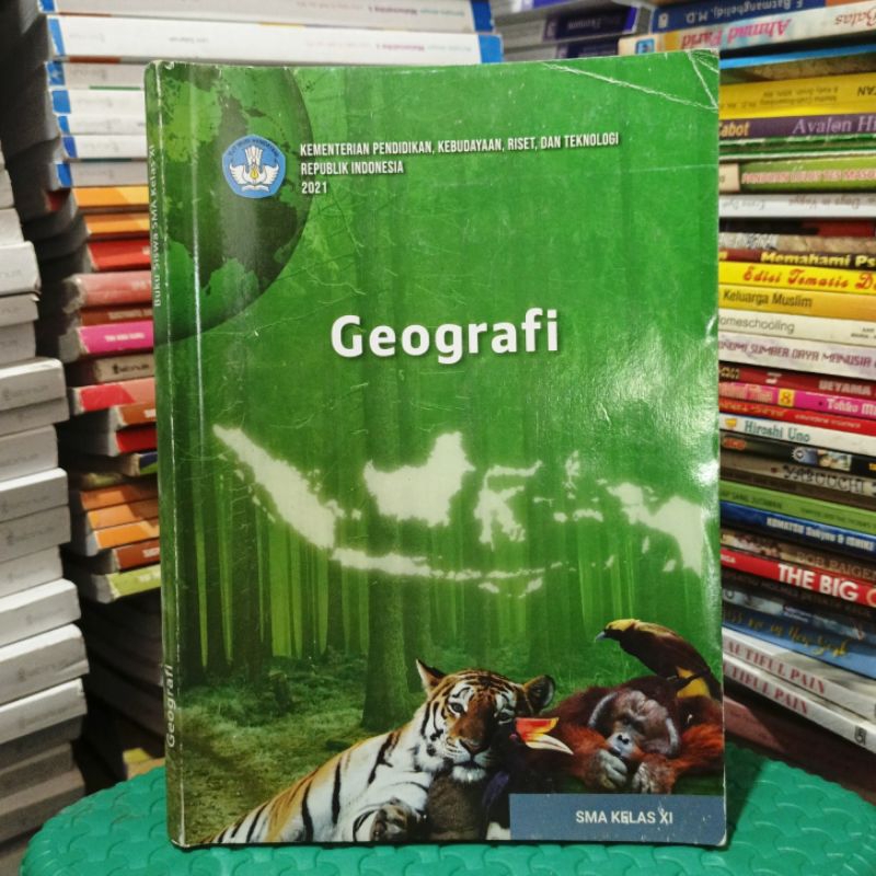 Jual Buku Paket Geografi Kelas 11 XI 2 II SMA MA Penerbit Kementerian Kementrian Kurikulum ...