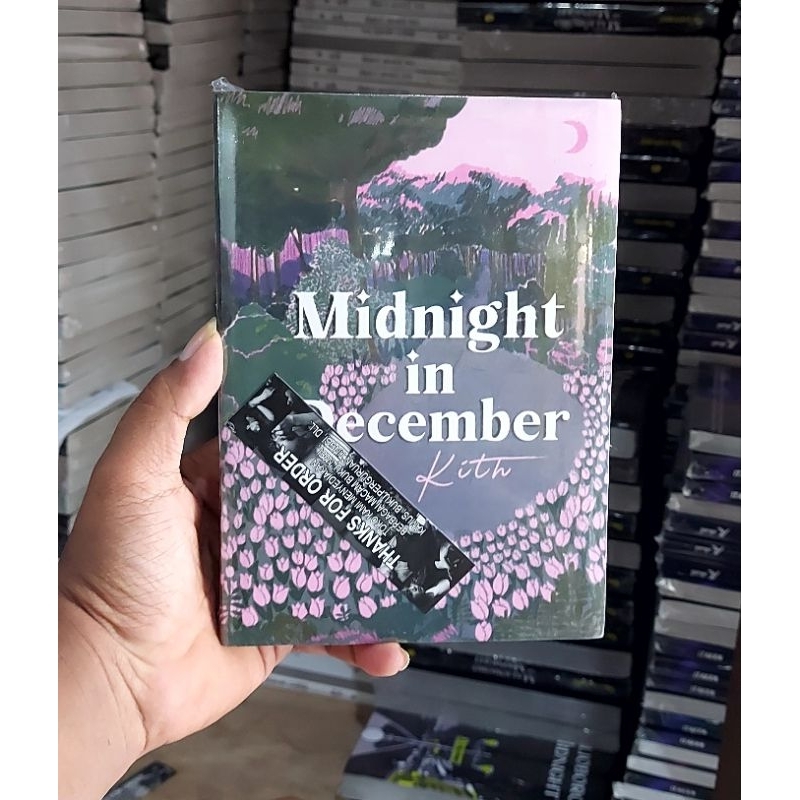 Jual Novel MIDNIGHT in DECEMBER - KITH ( PB ) | Shopee Indonesia