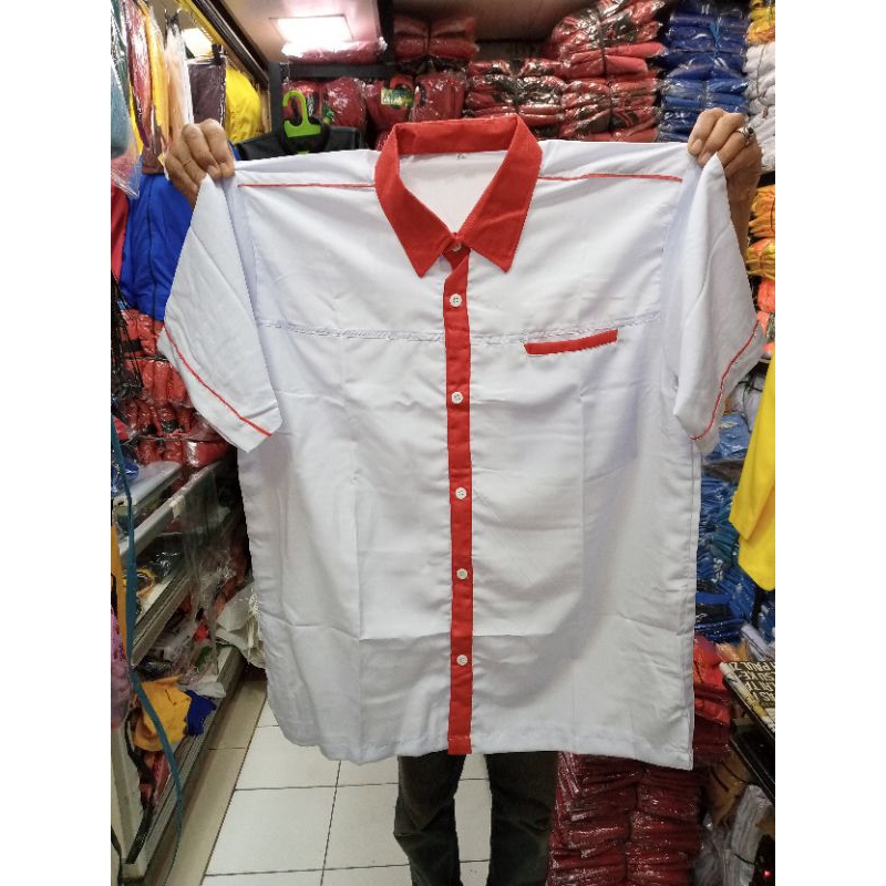 Jual kemeja putih Lis merah + custom logo | Shopee Indonesia