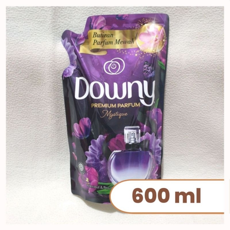 Jual Downy Mystique 600ml Premium Parfum / Pelembut & Pewangi Pakaian Konsentrat | Shopee Indonesia