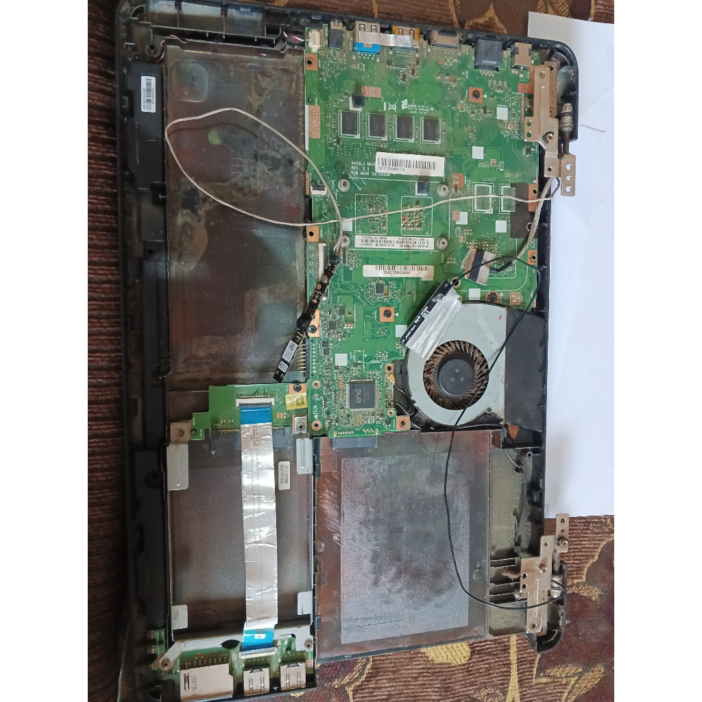 Jual Motherboard bawaan Asus A455L Matot + frame bawah (banyak kaki ...