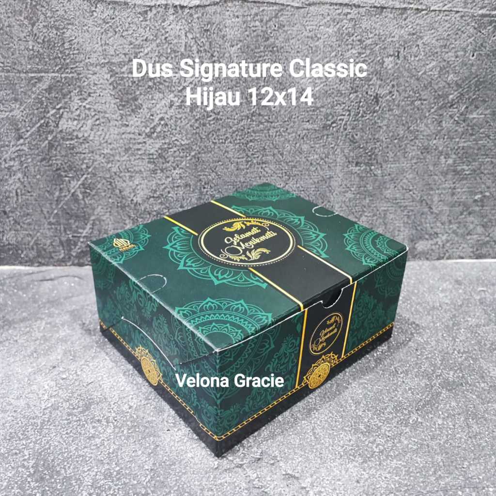 Jual Dus Snack 12x14 Signature Classic Hijau isi 50 pcs Motif Box Kue ...