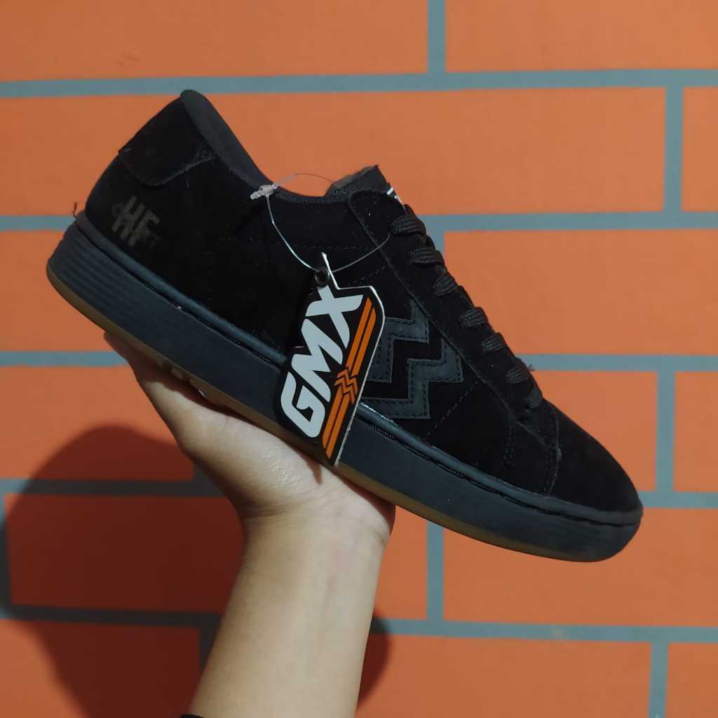 Jual Sepatu Geoff Max Original | HF Court All Black | Sepatu Pria ...