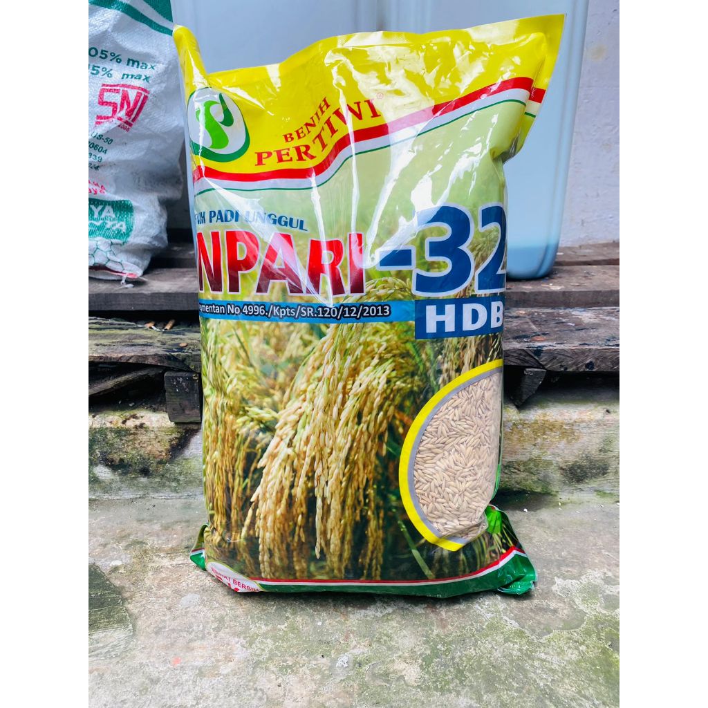 Jual Benih Padi Unggul INPARI 32 dari Benih Pertiwi isi 5 kg tahan penyakit HDB (hawar daun ...