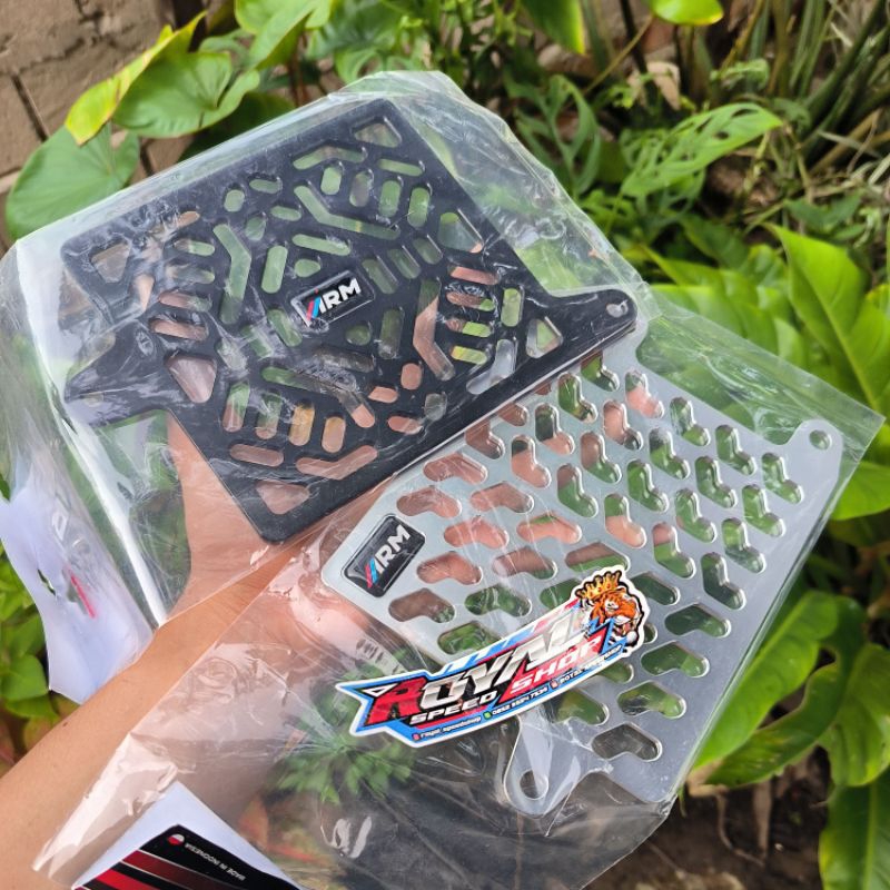 Jual Cover radiator Arumi Vario PCX nmax aerox Cover penutup radiator ...