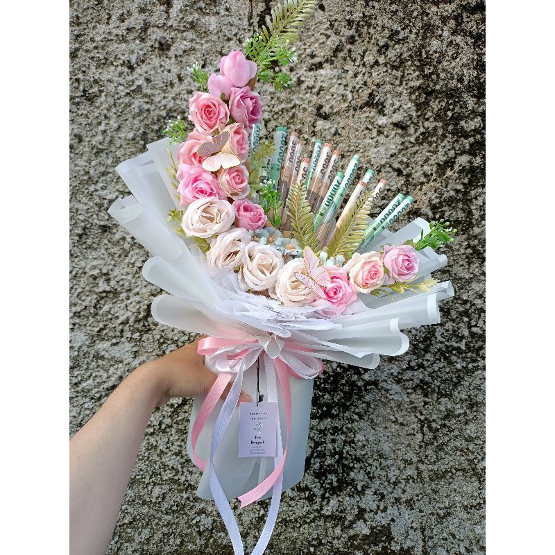 Jual Buket Bulan Sabit Cantik / kerangka buket uang bentuk bulan sabit ...