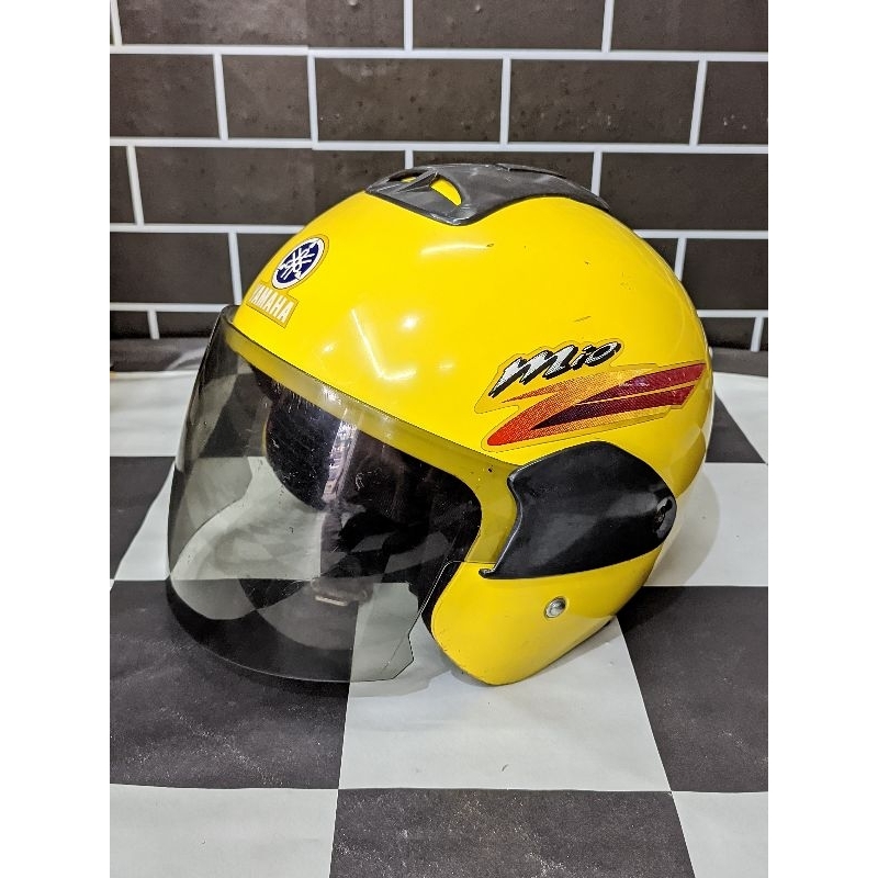 Jual HELM YAMAHA MIO ORIGINAL WARNA KUNING | Shopee Indonesia