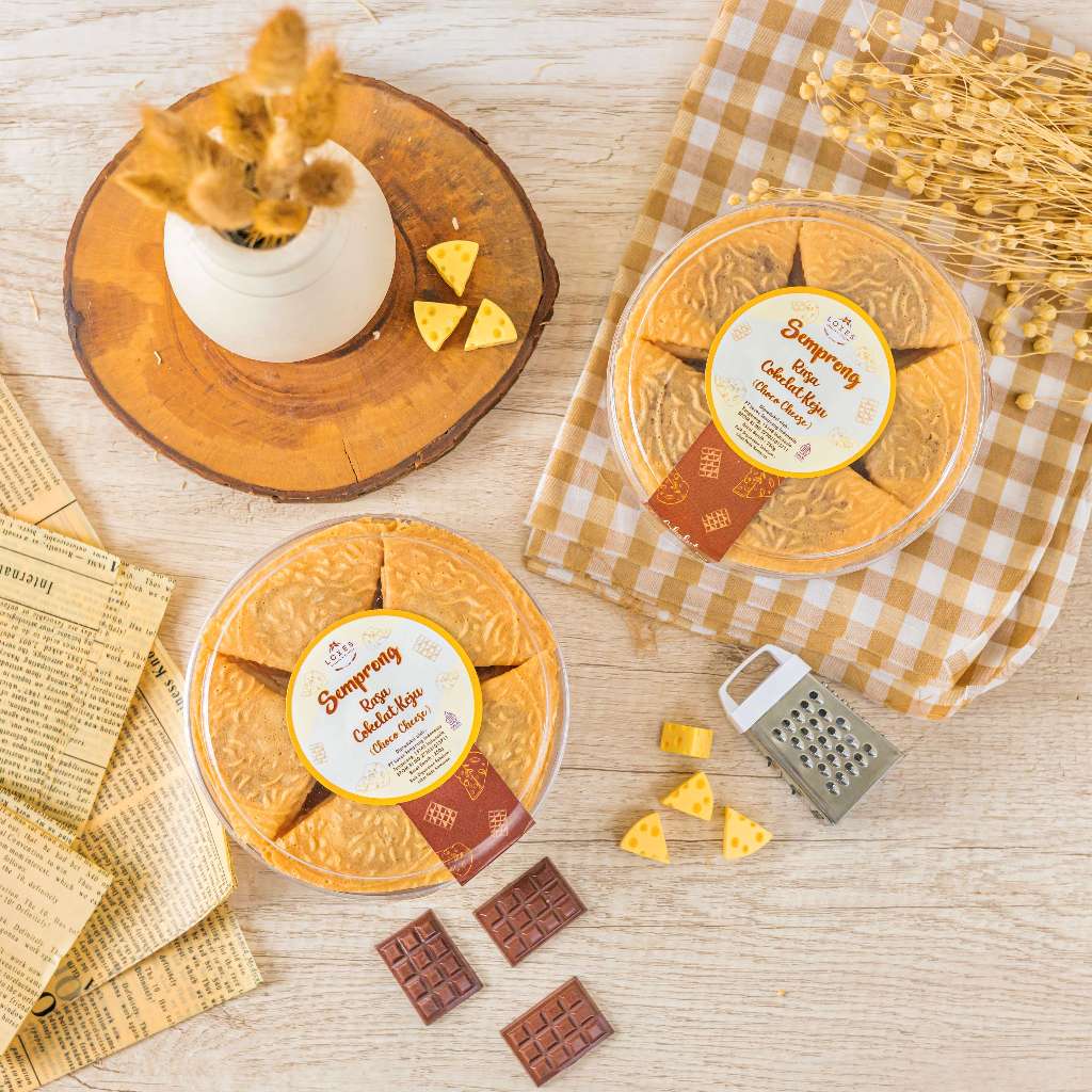 Jual Makanan Ringan Kue Snack Semprong isi Cokelat Keju - Loves ...