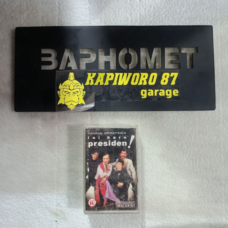 Jual Kaset Pita hitam Original Soundtrack Ini Baru Presiden | Shopee ...