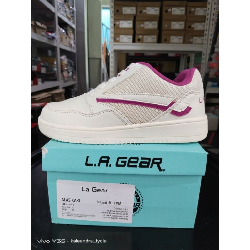 Jual Sepatu payless*lagear X CHANGE | Shopee Indonesia