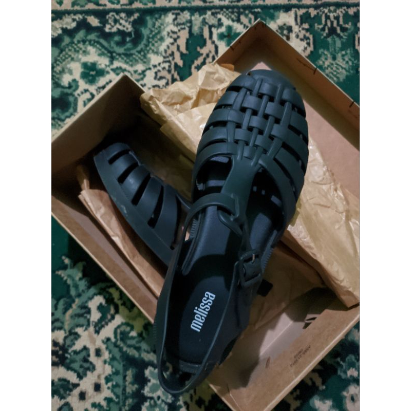 Jual Preloved Sandal Melissa (Baca Deskripsi Dulu ya) | Shopee Indonesia
