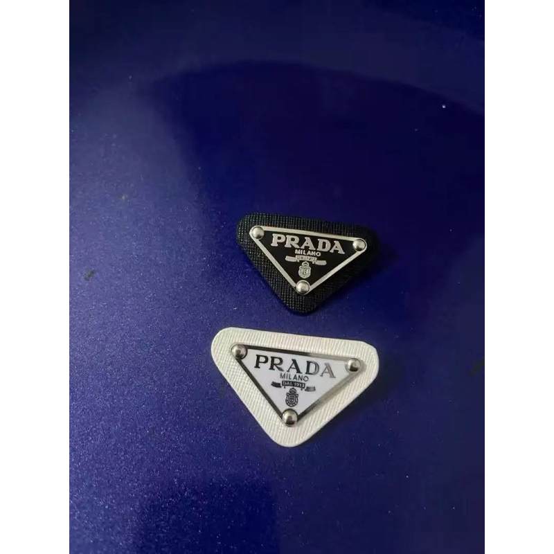 Jual Prada Bros Classic Triangle Label Aksesoris Tas | Shopee Indonesia
