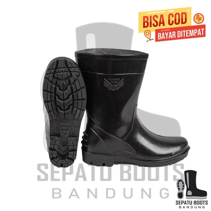 Jual Sepatu Boot Pendek SHOGUN 717 Hitam Boots Karet Lokal Ringan Anti ...